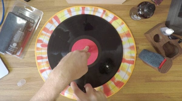 How to Clean Vinyl Records - The Ultimate Guide - Sound Matters