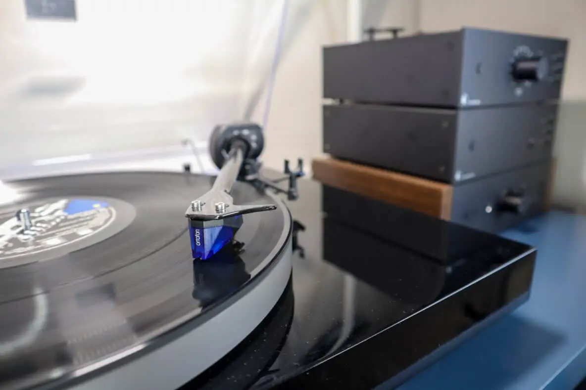 Pro-Ject Phono Box DS2 Review - An Audiophile Bargain? - Sound Matters