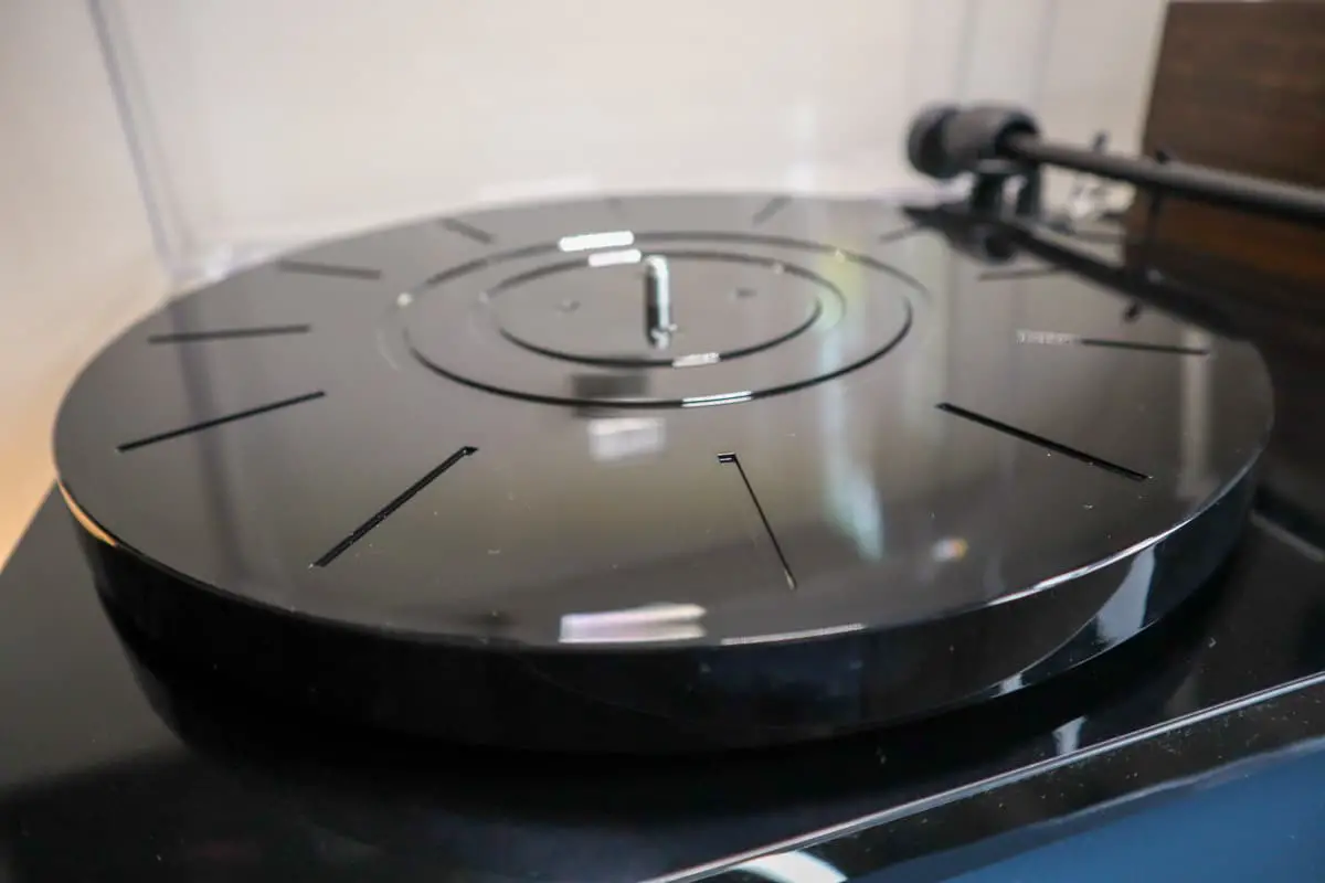 Pro-Ject E1 Review - A Great First Turntable? - Sound Matters