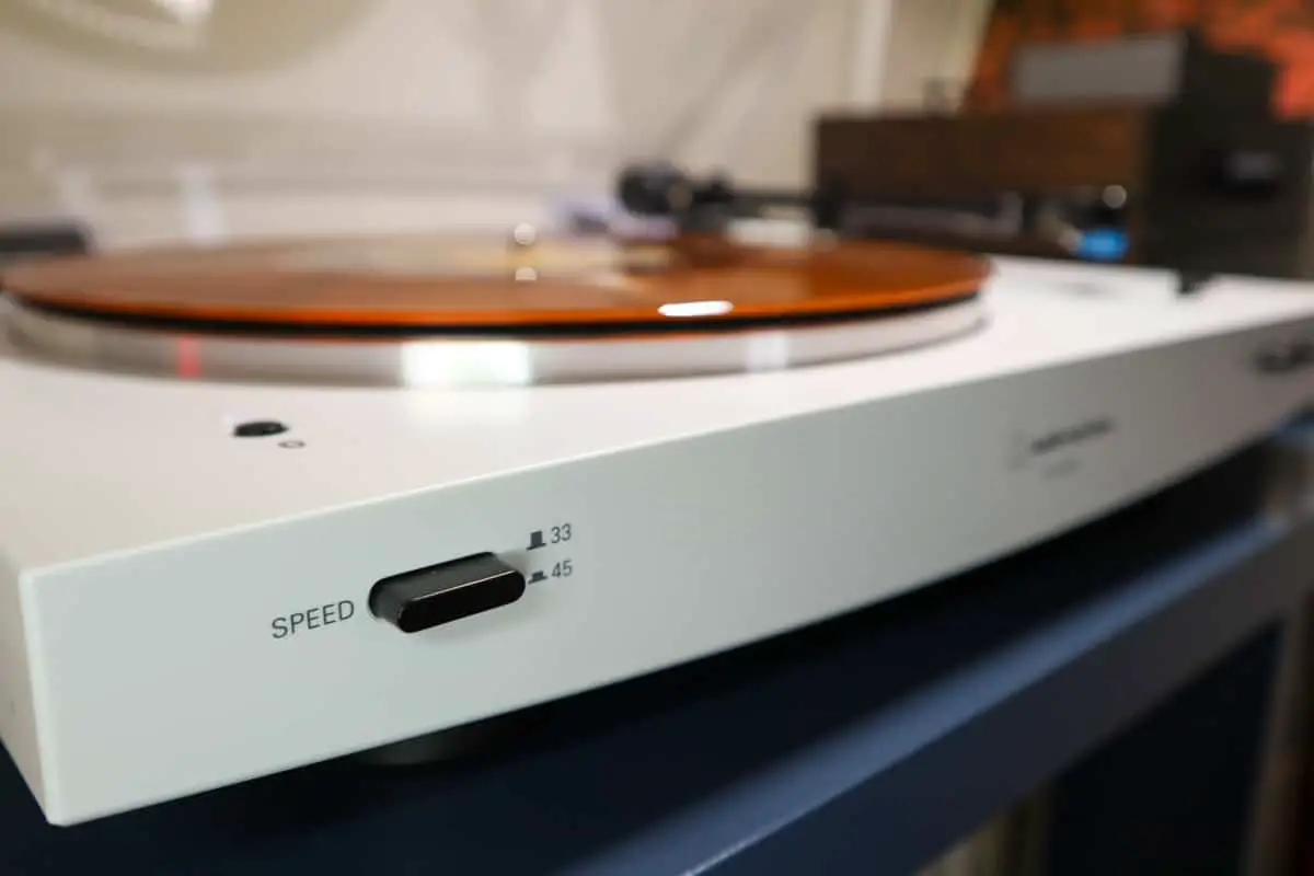 Audio Technica AT-LP3XBT Review - Automatic Bluetooth Turntable - Sound ...
