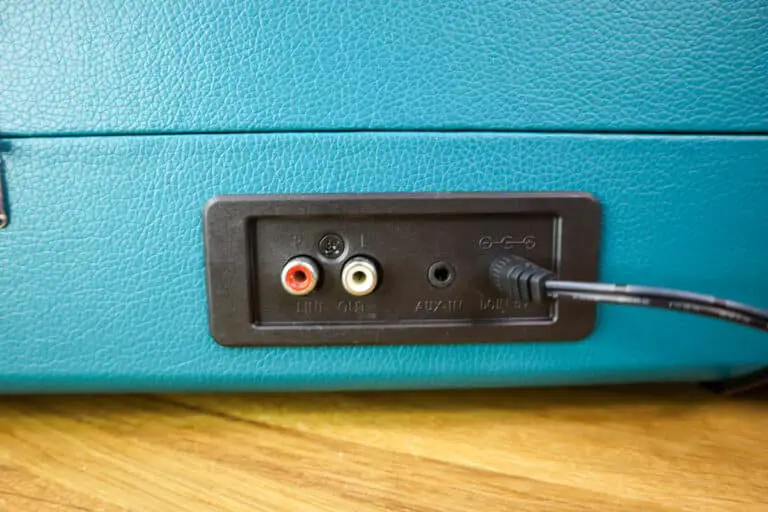 How to Use A Crosley Record Player (Easy Guide with Video) - Sound Matters
