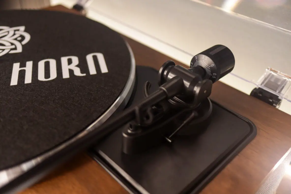 Angels Horn H019 - All-In-One Record Player That Actually Sounds Good ...