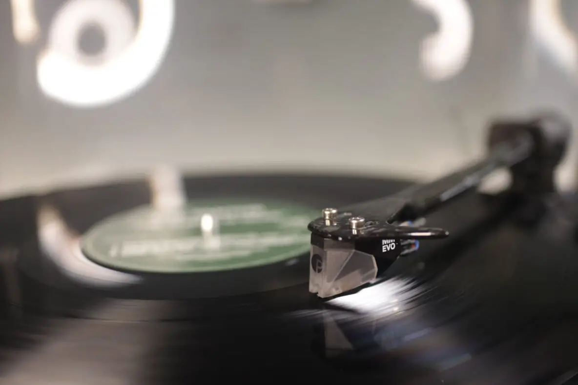 Pro-Ject Debut Evo 2 Review: Sweet Spot for Price V.S Sound Quality ...